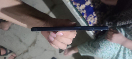 realmi C 33  128 gb