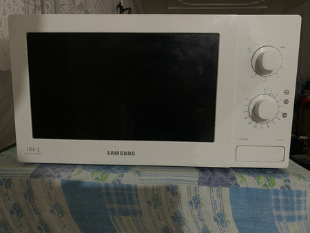 Микровалнофка  SAMSUNG