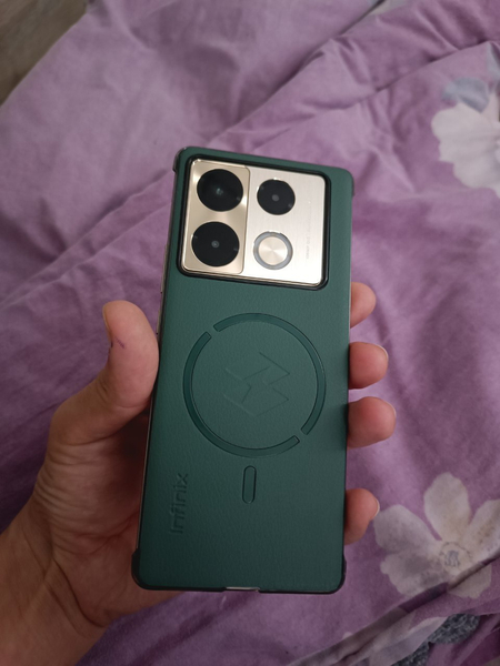Infinix note 40 pro