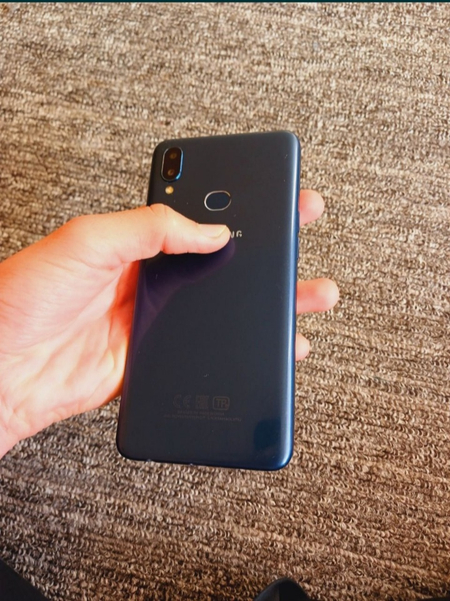 Samsung A10 S holati zor