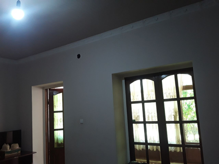 Hovli sotiladi 6 sotix
