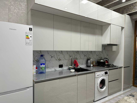 Алмазарский • Коракамыш 1/2 • 3-комн • 95 м² • этаж 4/8 • [MGA: 041]