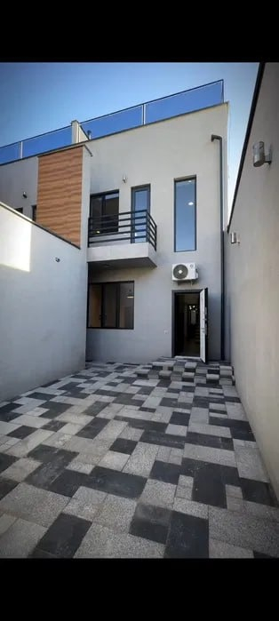 Продается дом на Исломобод махалля