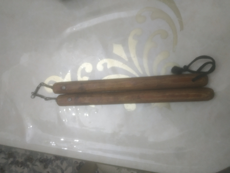 Brusli tayoqchasi bambukdan bólgan umuman sinmaydi