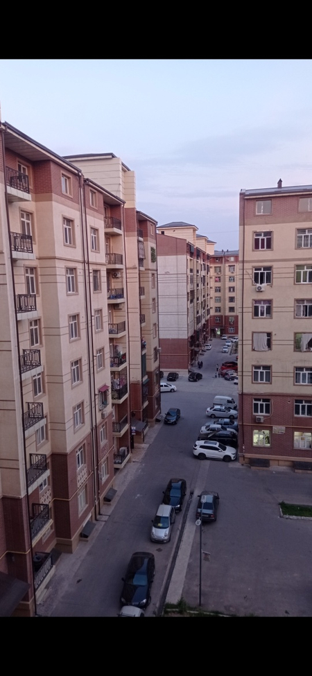 Сирочна сотилади яшнабот тумани иззат кочасида навастроука