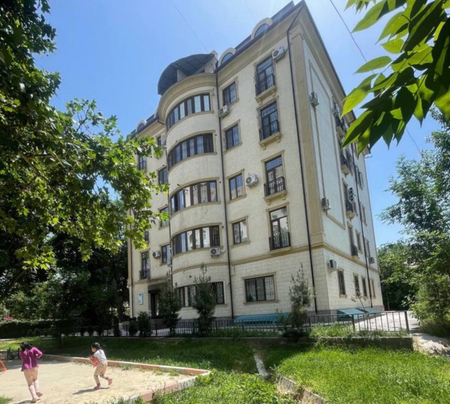 ПРОДАЕТСЯ Квартира Метро #Максима Горького,Шастри 3/1/5 75м2
