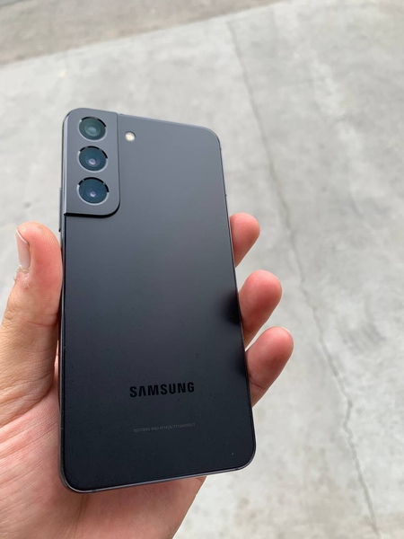 Samsun s22 5G Vietnam dual sim 256 gb obmen iphone