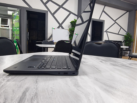 Мощный ноутбук DELL Latitude E7450