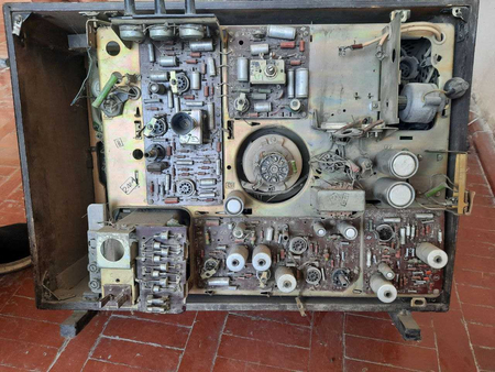 Телевизор Рекорд В-312