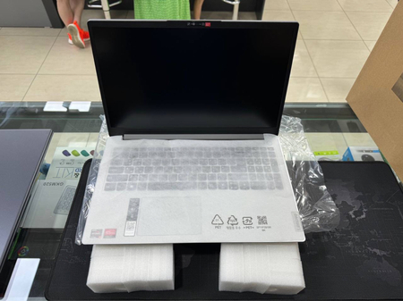 Lenovo ideapad Silver 6-Yadro 12-Patok RYZEN 5 5500U Ozu-8Gb  SSD256Gb