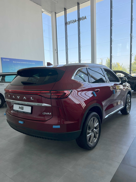 HAVAL H6 PRESTIGE Samarqandagi avtosalondan. 2.0 T