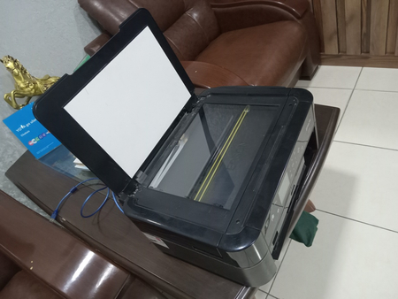 Epson L 850 tri vadnom holati alo hammasi ishlaydi