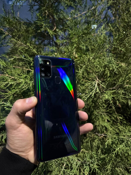 Samsung A21s 2ta sotiladi