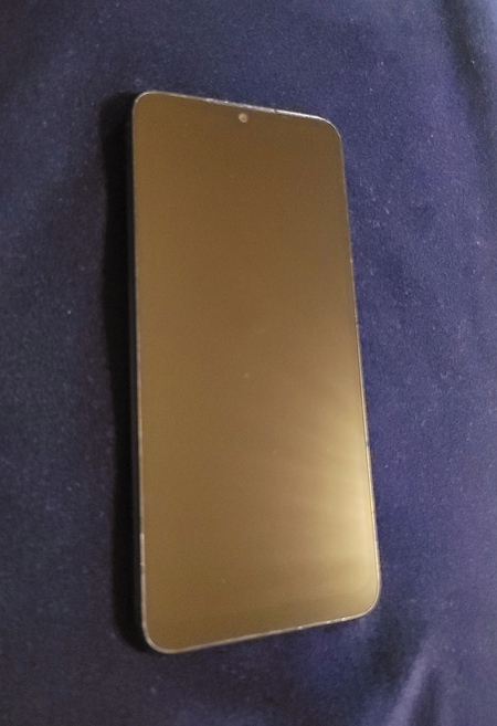 Redmi 9A deyarli yangi
