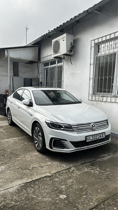 Volkswagen e-bora. СВОЯ