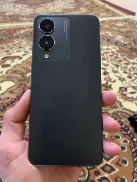 VIVO Y17S sotiladi