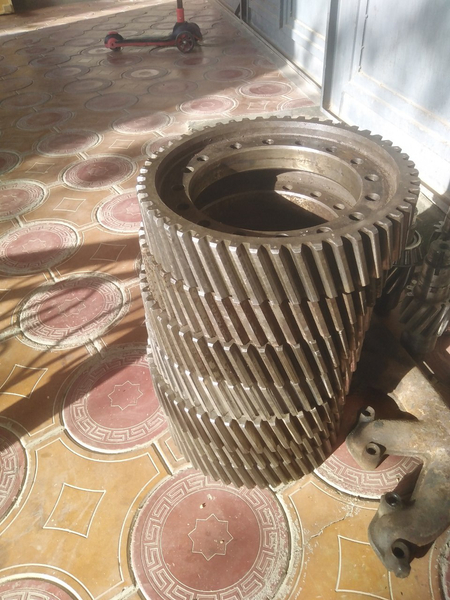 Kamaz reduktor zapchastlari mavjud