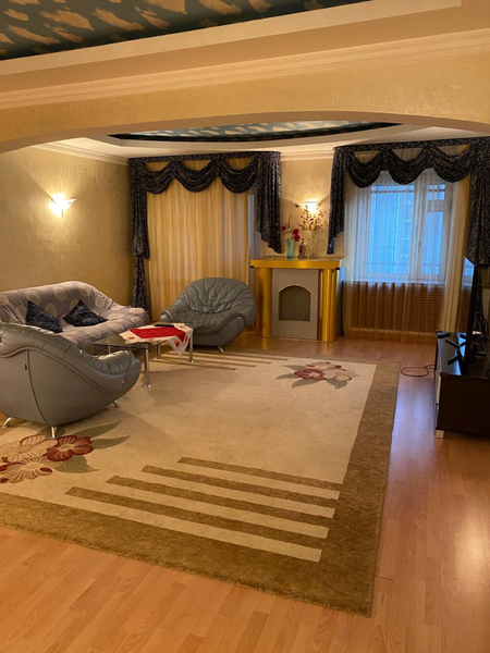 Срочно продается Ор-р: напротив 
