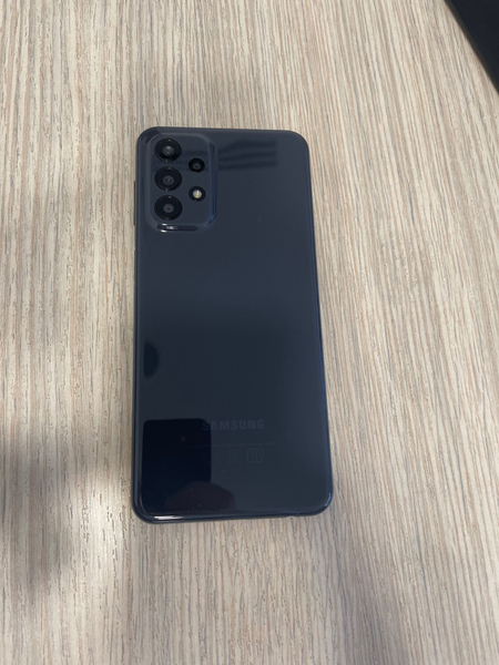 Продается черный Samsung Galaxy A23