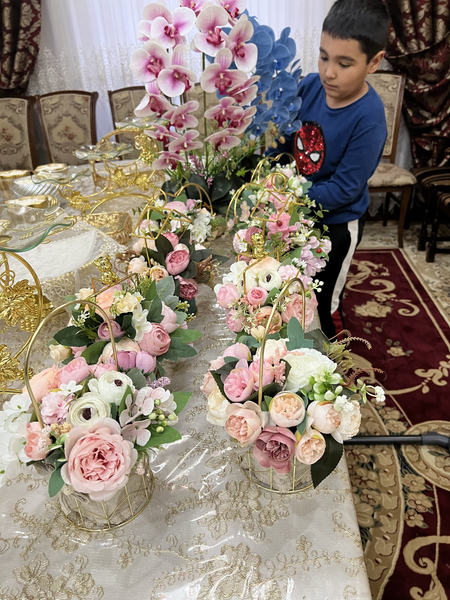 Dekor gullari 8- mart uchun