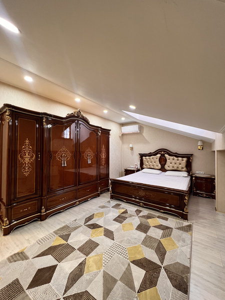 Сагбон Новостройка 6/7/8  Bauraum 260 кв.м