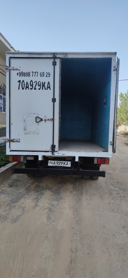 Isuzu 2014 radnoy sotiladi