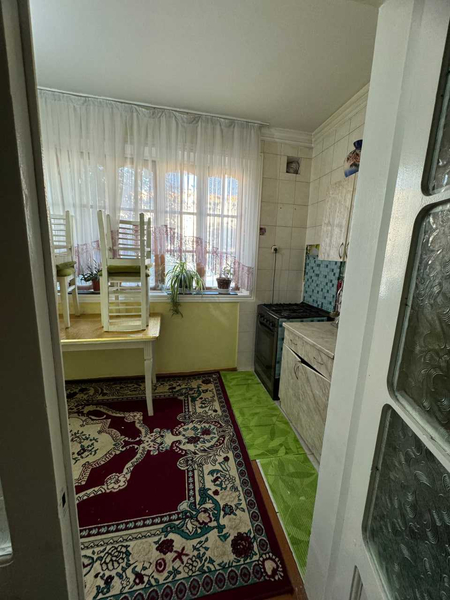 Сергели 7 2/2/9 продам срочна цена 65300 бал 2*6