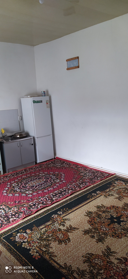 Hovli sotiladi. Navbaxor tumani 