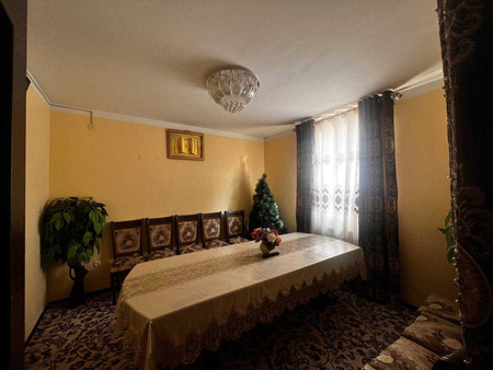 Эълон№4020  2 сотихли Намунали катеж сотилади.