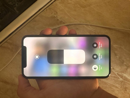 Iphone xs с горантией