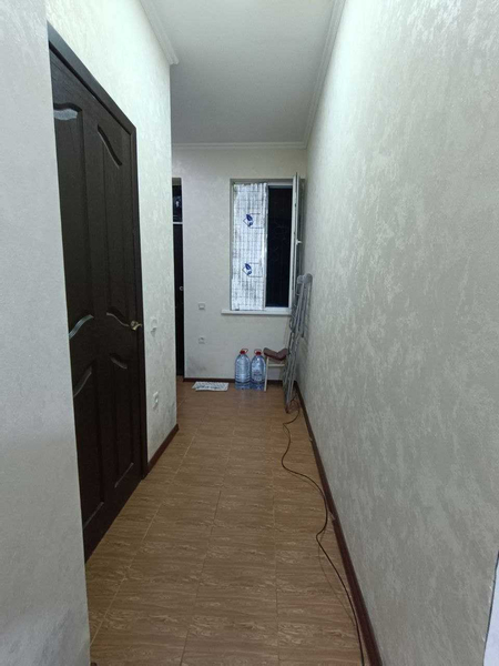 Карасу6 продаётся 1в2 общий двор  Z.