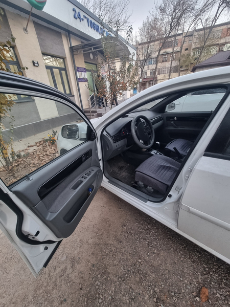Jentra avtomat sotiladi