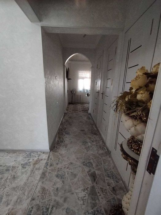 谷 131027 谷 Продаётся квартира 3/4/4 84 м² в Алгоритм