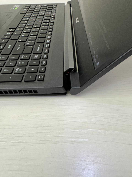 Acer Aspire 7 AMD Ryzen 5 5500U / Nvidia GTX 1650 / DDR4 16 GB