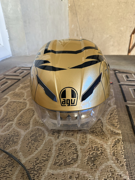 Agv shlem kaska