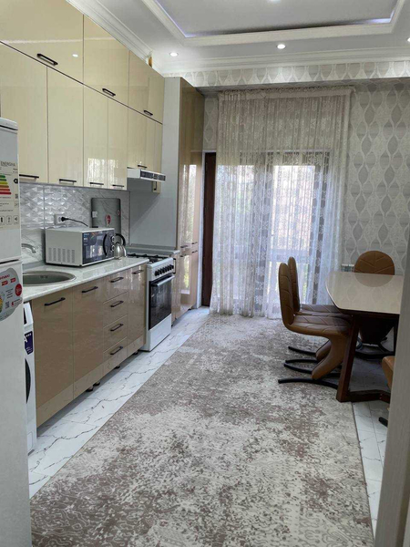 Новостройка 3 комнат, Центр в элитном жк
