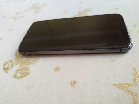 iPhone 11 64gb LL/A Black 79%
