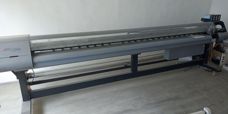 Shirokoformatniy printer 3208R