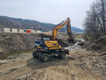 Excavator Hyundai| HW145