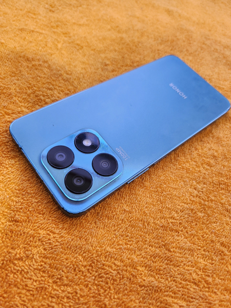 Honor X8a sotiladi 128/6