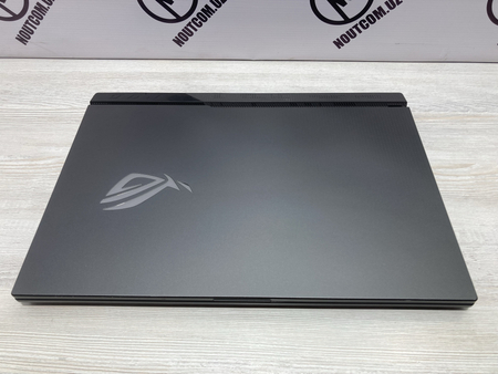 ROG STRIX Ryzen 7-4800H 16/512 gtx 1650