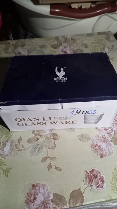 Stakan 6 dona karobkada yangi