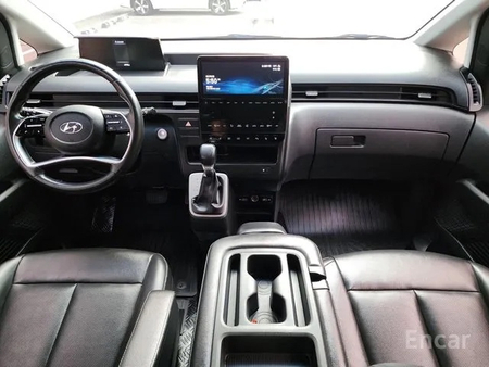 Hyundai staria mokriy
