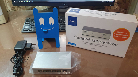 Коммутатор Zyxel ES-105A, 5 портов 100 Мбит/с, металлический корпус