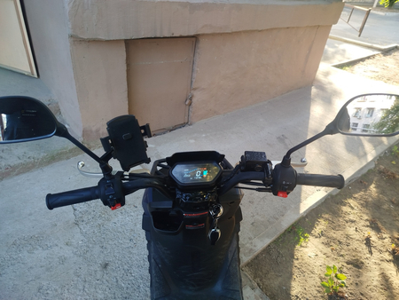 Mini tank sotiladi sukuter