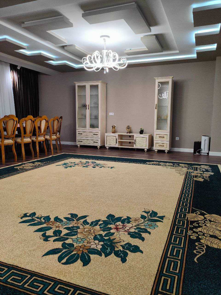 Аренда 4 комнатная 210м². Махтумкули. Кирпич ЖК Green Park (156720)