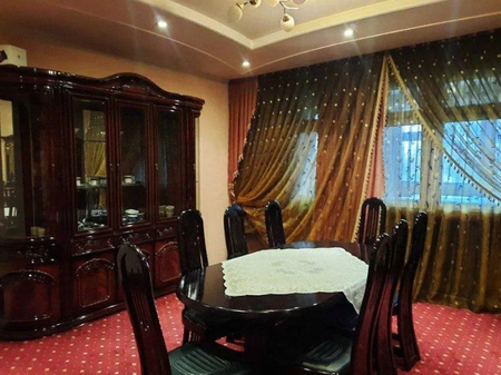 Сотилади Чиланзар 6 квартал 5//4//4 140м2