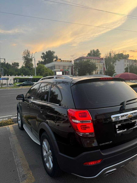Chevrolet captiva 4