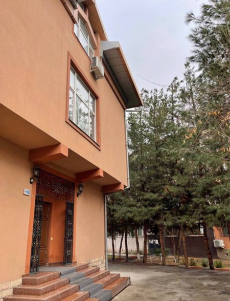 Сдается помещение на ц-1! 540 м², 3х этажное здание + подвал