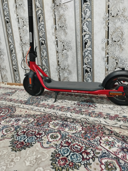 Электросамокат Ninebot d28